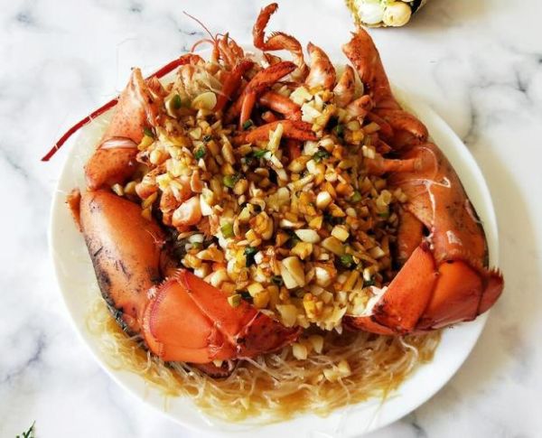 龙虾怎么做才好吃_清蒸还是蒜蓉更香-第3张图片-山城妙识 龙虾怎么做才好吃_清蒸还是蒜蓉更香-第3张图片-山城妙识