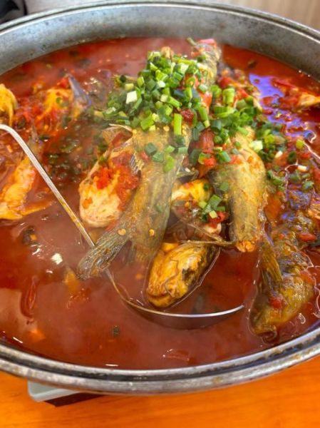 黄骨鱼火锅怎么做_黄骨鱼火锅用什么底料-第2张图片-山城妙识 黄骨鱼火锅怎么做_黄骨鱼火锅用什么底料-第2张图片-山城妙识