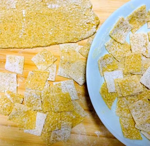 自制小米锅巴怎么做_自制小米锅巴用什么米-第1张图片-山城妙识 自制小米锅巴怎么做_自制小米锅巴用什么米-第1张图片-山城妙识