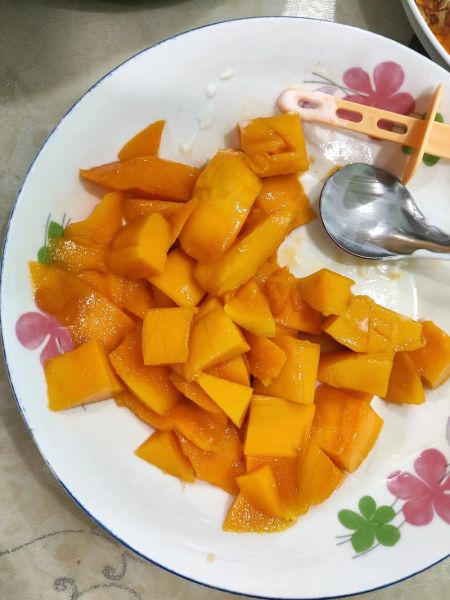 酸奶雪糕怎么做_酸奶雪糕需要冷冻多久-第3张图片-山城妙识 酸奶雪糕怎么做_酸奶雪糕需要冷冻多久-第3张图片-山城妙识