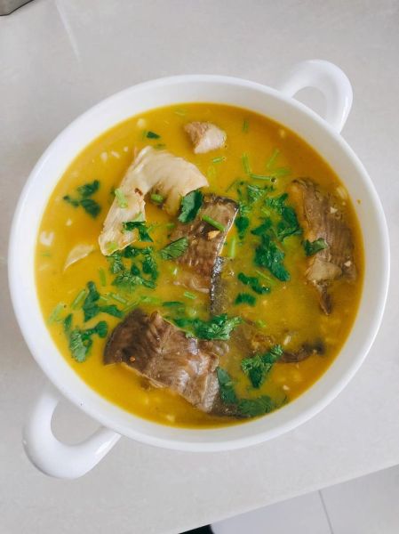 鲶鱼汤怎么做好喝_鲶鱼汤去腥技巧-第1张图片-山城妙识 鲶鱼汤怎么做好喝_鲶鱼汤去腥技巧-第1张图片-山城妙识