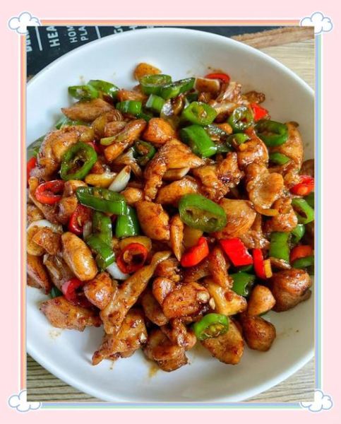 青辣子鸡丁怎么做_青辣子鸡丁的家常做法-第1张图片-山城妙识 青辣子鸡丁怎么做_青辣子鸡丁的家常做法-第1张图片-山城妙识