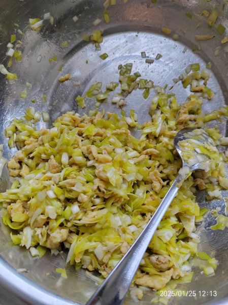 韭黄饺子馅怎么调好吃_韭黄饺子馅做法-第3张图片-山城妙识 韭黄饺子馅怎么调好吃_韭黄饺子馅做法-第3张图片-山城妙识