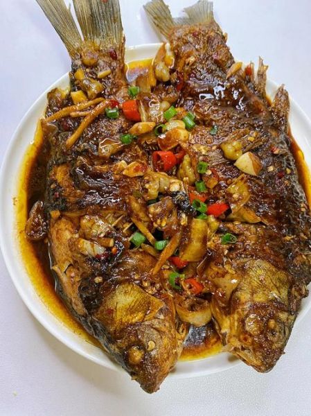 先炸后煮的鱼怎么做_先炸后煮的鱼用什么鱼最好-第2张图片-山城妙识