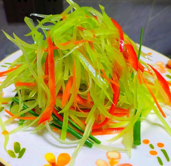 凉拌莴笋丝要不要焯水_莴笋丝焯水窍门-第3张图片-山城妙识