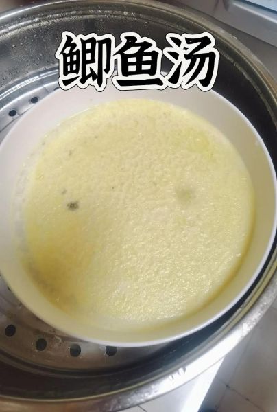 小鲫鱼怎么做好吃_小鲫鱼汤的家常做法-第2张图片-山城妙识
