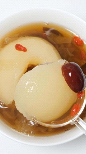 冰糖炖雪梨要加水吗_正确水量比例-第2张图片-山城妙识