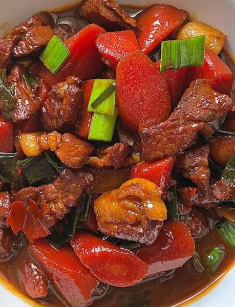 红烧肉的家常做法_红烧肉怎么做好吃又简单-第1张图片-山城妙识