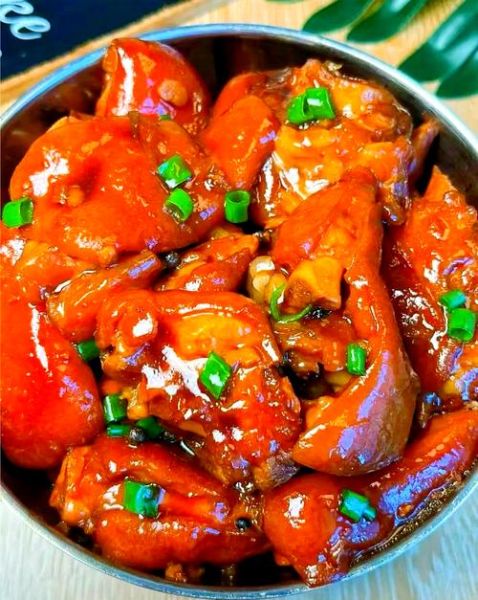 炖猪蹄的做法大全家常_猪蹄怎么炖才软糯不腥-第1张图片-山城妙识