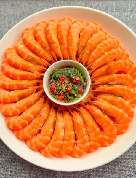 水煮大虾怎么做好吃又简单_水煮大虾几分钟熟-第1张图片-山城妙识