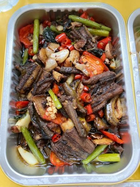 爆炒黄鳝怎么做好吃_黄鳝去腥技巧-第3张图片-山城妙识 爆炒黄鳝怎么做好吃_黄鳝去腥技巧-第3张图片-山城妙识