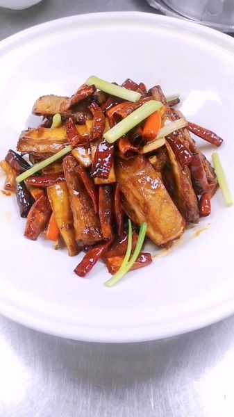 椒盐小羊排怎么做_椒盐小羊排腌制多久-第3张图片-山城妙识 椒盐小羊排怎么做_椒盐小羊排腌制多久-第3张图片-山城妙识