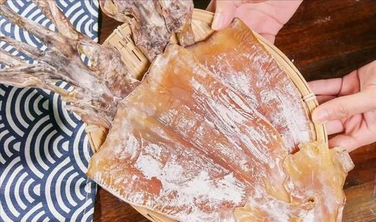 干鱿鱼怎么泡发_干鱿鱼泡发多久-第3张图片-山城妙识 干鱿鱼怎么泡发_干鱿鱼泡发多久-第3张图片-山城妙识