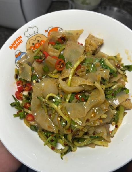 凉皮怎么做好吃_凉皮的家常做法大全-第1张图片-山城妙识 凉皮怎么做好吃_凉皮的家常做法大全-第1张图片-山城妙识