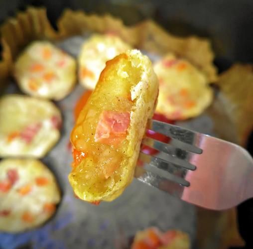 烤土豆饼怎么做_烤箱温度和时间多少合适-第2张图片-山城妙识 烤土豆饼怎么做_烤箱温度和时间多少合适-第2张图片-山城妙识