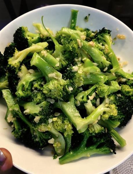 蒜蓉西兰花怎么做才好吃_正宗蒜蓉西兰花做法-第2张图片-山城妙识 蒜蓉西兰花怎么做才好吃_正宗蒜蓉西兰花做法-第2张图片-山城妙识