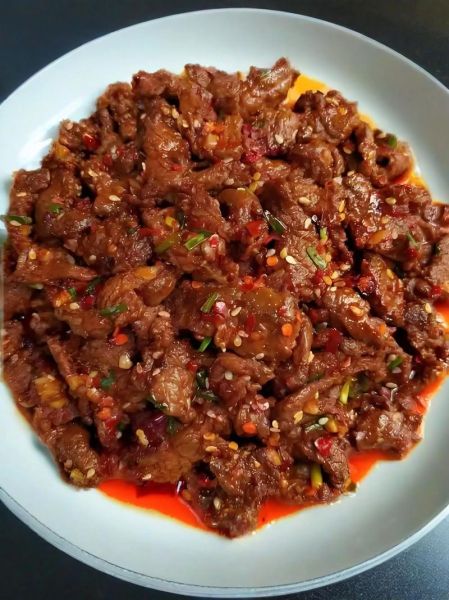 孜然牛肉丁怎么做_孜然牛肉丁腌制技巧-第1张图片-山城妙识 孜然牛肉丁怎么做_孜然牛肉丁腌制技巧-第1张图片-山城妙识