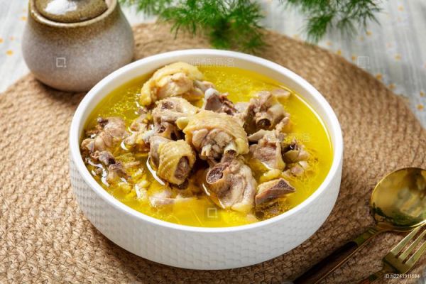 清炖土鸡怎么做_清炖土鸡需要焯水吗-第2张图片-山城妙识