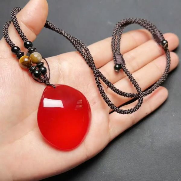 青鱼石吊坠真假鉴别_青鱼石吊坠佩戴禁忌-第1张图片-山城妙识 青鱼石吊坠真假鉴别_青鱼石吊坠佩戴禁忌-第1张图片-山城妙识