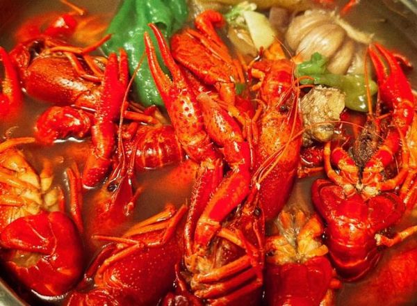 烧小龙虾怎么做_烧小龙虾需要焯水吗-第2张图片-山城妙识 烧小龙虾怎么做_烧小龙虾需要焯水吗-第2张图片-山城妙识