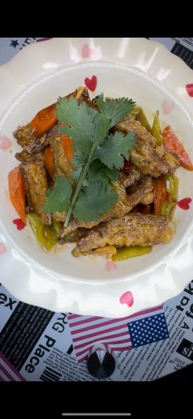 家常焖刀鱼怎么做_刀鱼不腥的秘诀-第1张图片-山城妙识 家常焖刀鱼怎么做_刀鱼不腥的秘诀-第1张图片-山城妙识