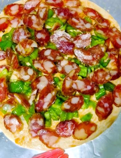 手抓饼做披萨怎么做_手抓饼披萨家常做法-第1张图片-山城妙识 手抓饼做披萨怎么做_手抓饼披萨家常做法-第1张图片-山城妙识