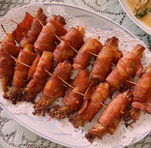 孜然培根金针菇卷怎么做_卷不松散的秘诀-第3张图片-山城妙识 孜然培根金针菇卷怎么做_卷不松散的秘诀-第3张图片-山城妙识