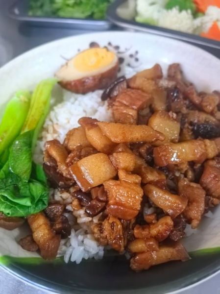 台湾卤肉饭起源_卤肉饭怎么做才正宗-第1张图片-山城妙识 台湾卤肉饭起源_卤肉饭怎么做才正宗-第1张图片-山城妙识