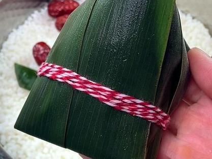 五角粽子怎么包_五角粽子的包法图解-第2张图片-山城妙识