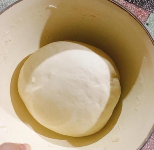 手工饺子皮怎么做才筋道_自制饺子皮不裂的秘诀-第2张图片-山城妙识 手工饺子皮怎么做才筋道_自制饺子皮不裂的秘诀-第2张图片-山城妙识