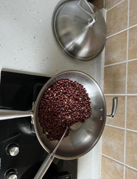 自制花生芝麻酱怎么做_如何保存不结块-第1张图片-山城妙识 自制花生芝麻酱怎么做_如何保存不结块-第1张图片-山城妙识