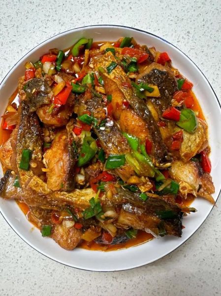 辣子鱼块怎么做_辣子鱼块用哪种鱼最好-第1张图片-山城妙识