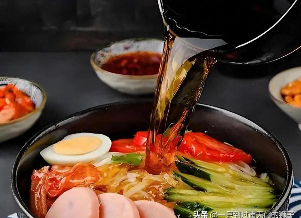 雪碧冷面汤怎么做_酸甜比例怎么调-第3张图片-山城妙识 雪碧冷面汤怎么做_酸甜比例怎么调-第3张图片-山城妙识