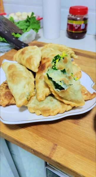 韭菜盒子皮怎么做才软_韭菜盒子皮软和技巧-第3张图片-山城妙识 韭菜盒子皮怎么做才软_韭菜盒子皮软和技巧-第3张图片-山城妙识