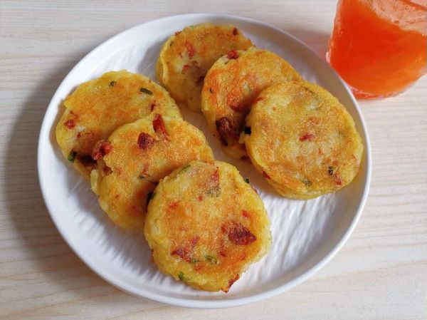 土豆泥饼怎么做好吃又简单_新手零失败做法-第2张图片-山城妙识 土豆泥饼怎么做好吃又简单_新手零失败做法-第2张图片-山城妙识