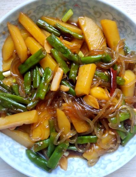 焖豆角怎么做好吃_焖豆角用不用焯水-第1张图片-山城妙识 焖豆角怎么做好吃_焖豆角用不用焯水-第1张图片-山城妙识