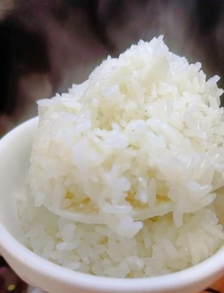 猪肉珍珠丸子怎么做_猪肉珍珠丸子蒸多久-第1张图片-山城妙识 猪肉珍珠丸子怎么做_猪肉珍珠丸子蒸多久-第1张图片-山城妙识