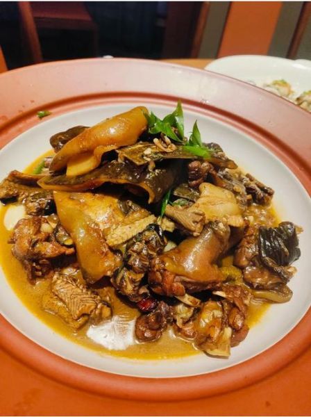 甲鱼炖猪蹄的做法大全_孕妇能吃吗-第1张图片-山城妙识 甲鱼炖猪蹄的做法大全_孕妇能吃吗-第1张图片-山城妙识