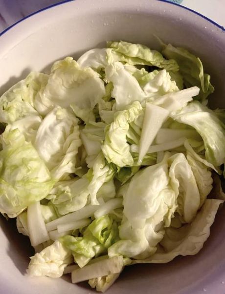 糖醋包菜怎么腌制_糖醋包菜腌制多久才脆-第1张图片-山城妙识 糖醋包菜怎么腌制_糖醋包菜腌制多久才脆-第1张图片-山城妙识