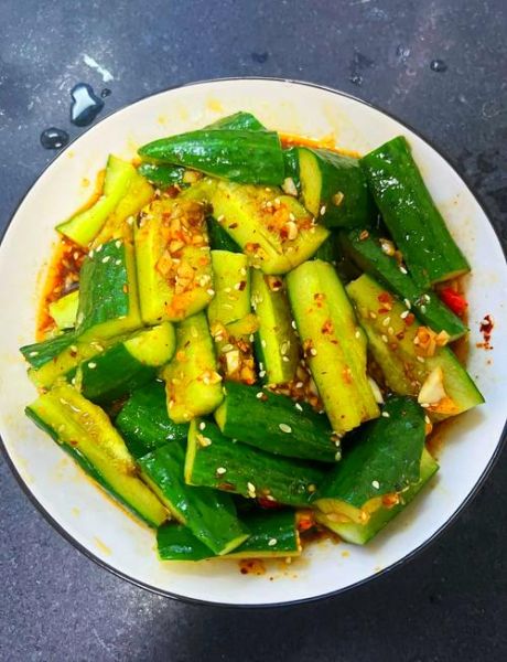 家常拌黄瓜怎么拌好吃窍门_黄瓜怎么拌又脆又入味-第2张图片-山城妙识 家常拌黄瓜怎么拌好吃窍门_黄瓜怎么拌又脆又入味-第2张图片-山城妙识