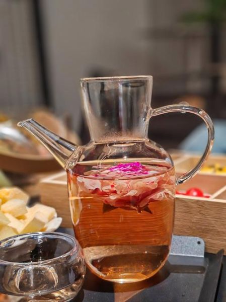 玫瑰花茶和什么搭配好_玫瑰花茶最佳搭配推荐-第3张图片-山城妙识 玫瑰花茶和什么搭配好_玫瑰花茶最佳搭配推荐-第3张图片-山城妙识