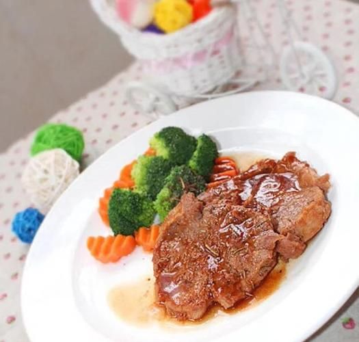 怎么煎牛排好吃又嫩_牛排煎多久才嫩-第3张图片-山城妙识