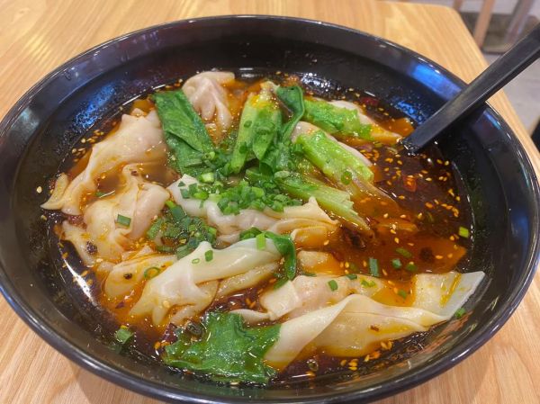 四川抄手是什么食物_四川抄手与馄饨区别-第1张图片-山城妙识