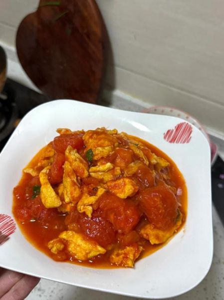 番茄炒鸡蛋怎么做才好吃_番茄炒鸡蛋先炒蛋还是先炒番茄-第1张图片-山城妙识 番茄炒鸡蛋怎么做才好吃_番茄炒鸡蛋先炒蛋还是先炒番茄-第1张图片-山城妙识