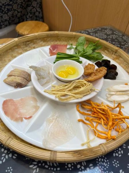 云南过桥米线哪家最正宗_正宗做法揭秘-第3张图片-山城妙识 云南过桥米线哪家最正宗_正宗做法揭秘-第3张图片-山城妙识