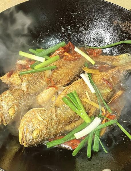 大黄鱼怎么做好吃_清蒸大黄鱼的做法步骤-第2张图片-山城妙识 大黄鱼怎么做好吃_清蒸大黄鱼的做法步骤-第2张图片-山城妙识