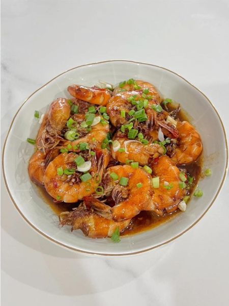 油焖虾家常最简单做法_油焖虾怎么做好吃又简单-第1张图片-山城妙识 油焖虾家常最简单做法_油焖虾怎么做好吃又简单-第1张图片-山城妙识