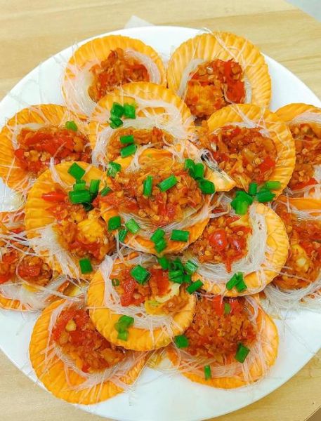 粉丝扇贝怎么做_蒜蓉粉丝蒸扇贝家常做法-第1张图片-山城妙识 粉丝扇贝怎么做_蒜蓉粉丝蒸扇贝家常做法-第1张图片-山城妙识