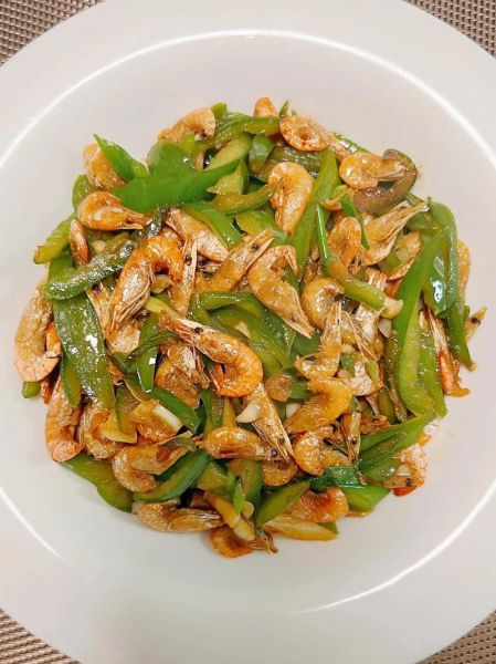 清炒河虾怎么炒好吃_清炒河虾用不用焯水-第2张图片-山城妙识 清炒河虾怎么炒好吃_清炒河虾用不用焯水-第2张图片-山城妙识