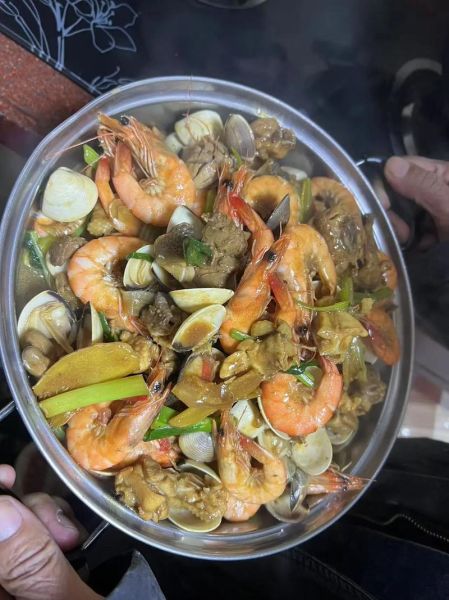 辣炒海鲜大杂烩怎么做_辣炒海鲜大杂烩需要什么食材-第1张图片-山城妙识 辣炒海鲜大杂烩怎么做_辣炒海鲜大杂烩需要什么食材-第1张图片-山城妙识